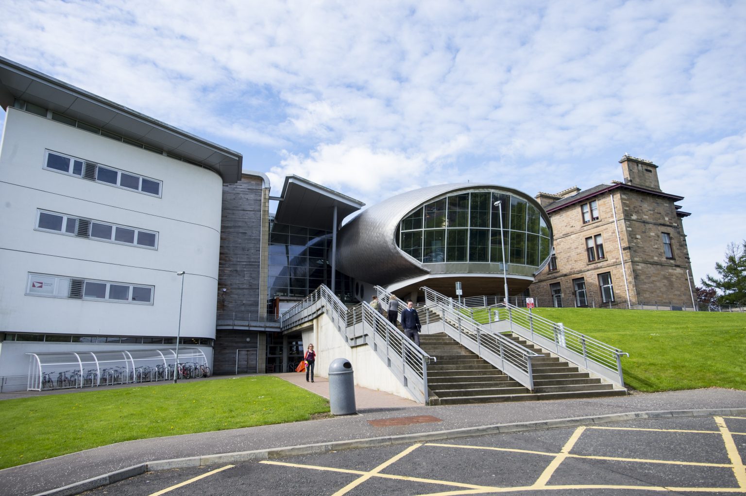 Edinburgh Napier University International College (ENUIC): Empowering ...
